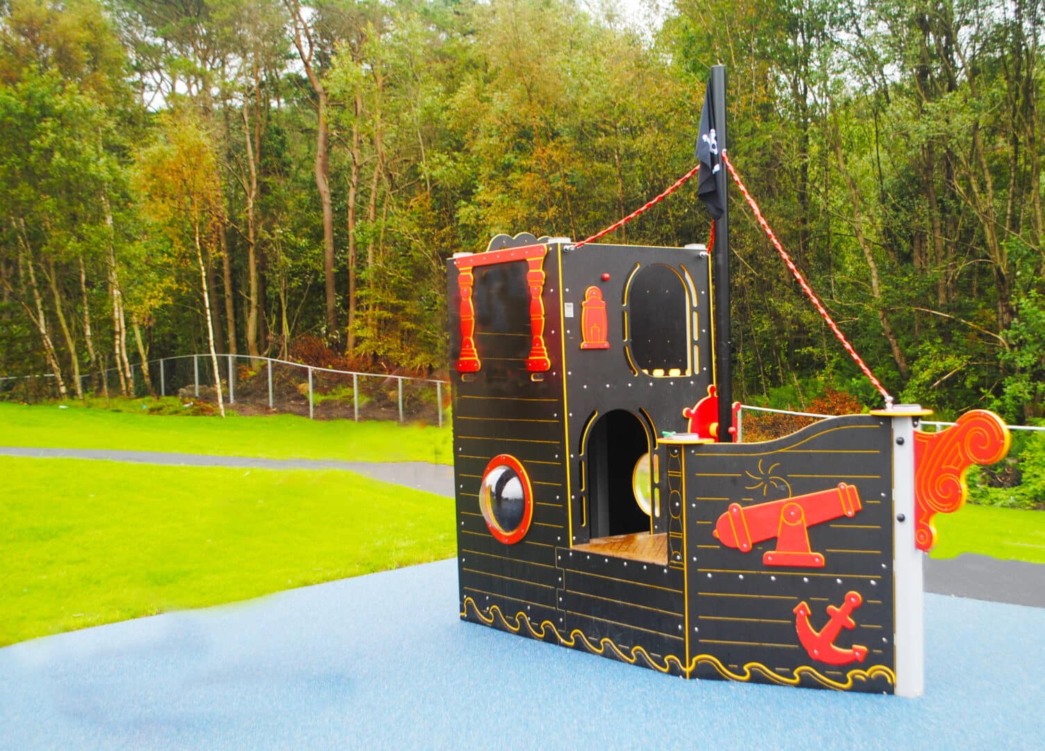 Den Flyvende Hollender, båt Art. 4150 - Hjem - Norsk Lek og Park