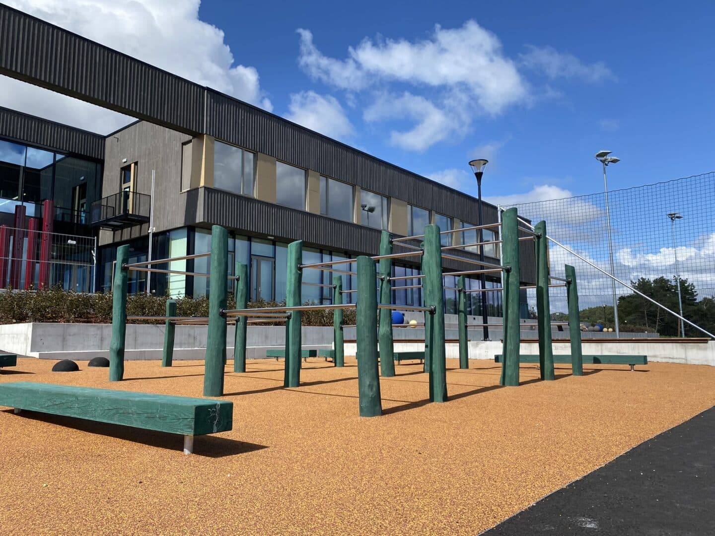 Nysæter Ungdomsskole - Hjem - Norsk Lek og Park