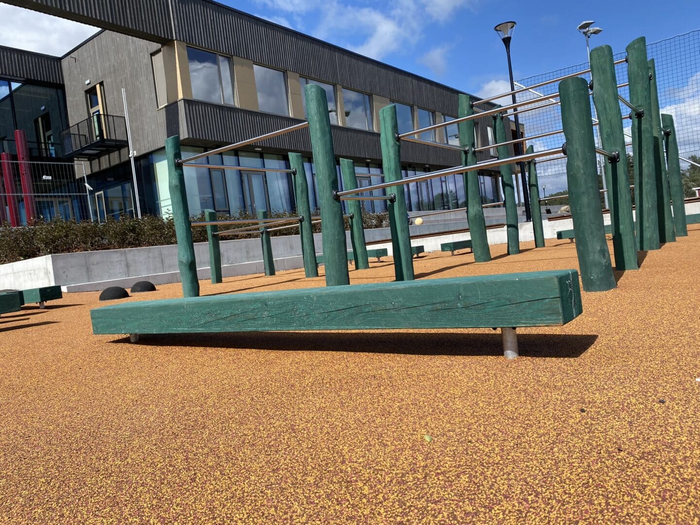 Nysæter Ungdomsskole - Hjem - Norsk Lek og Park